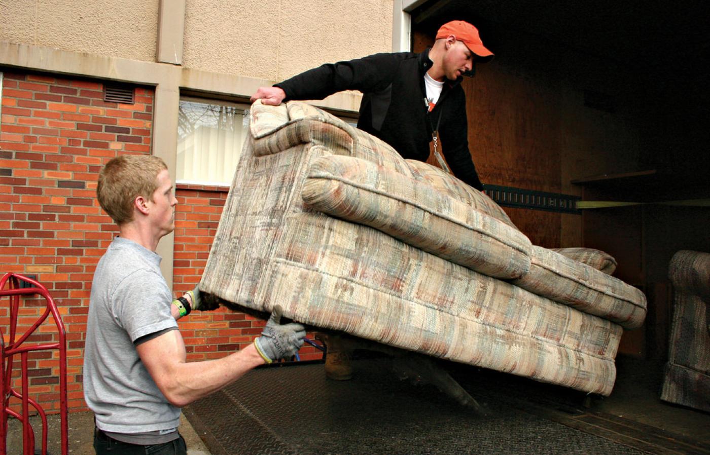 OSU's "Great Move-Out" donation drive expands off-campus; volunteers ...