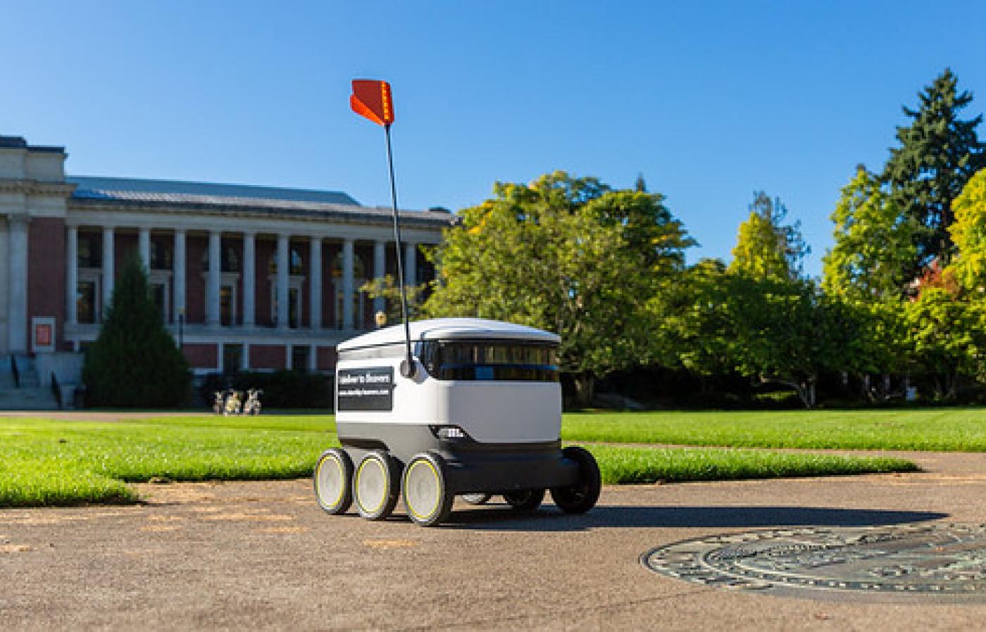 Robots provide food delivery to Corvallis campus | Newsroom | Oregon ...