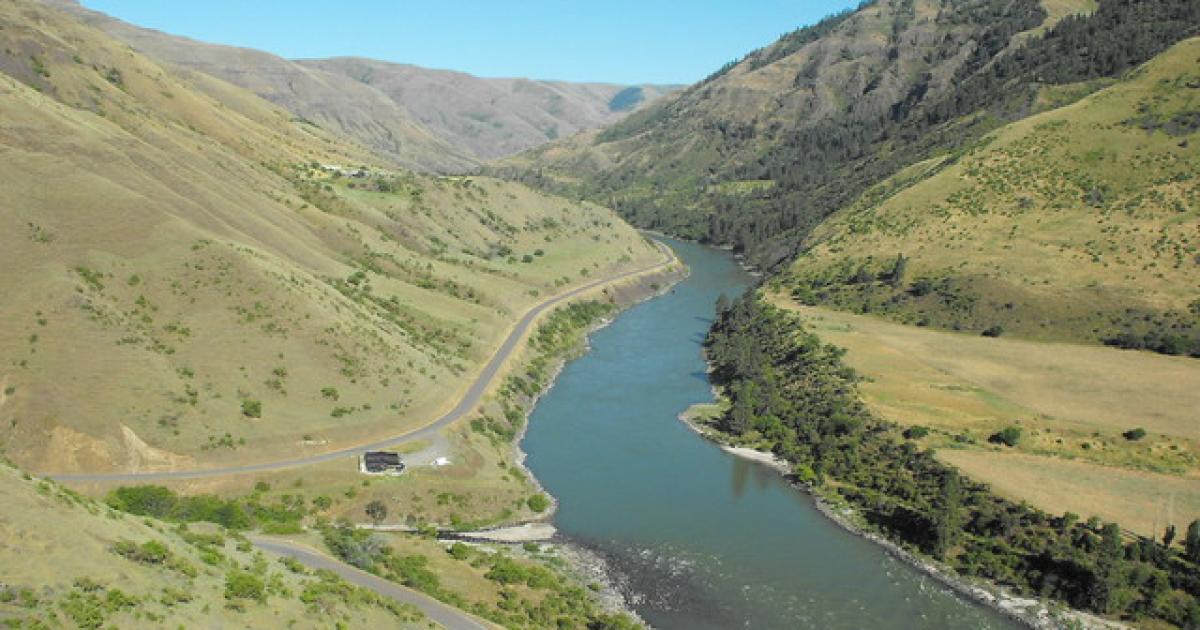 New artifacts suggest first people arrived in North America earlier ...