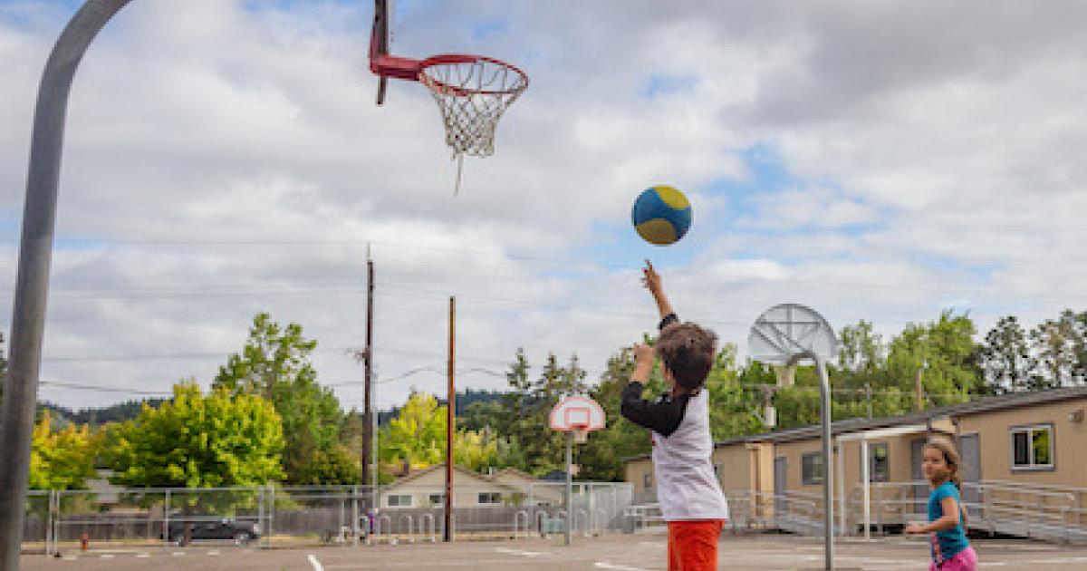 Recess quality influences student behavior, social-emotional ...